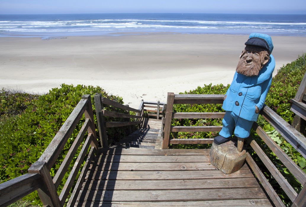 Newport, OR Hotel Photo Gallery – Moolack Shores Inn