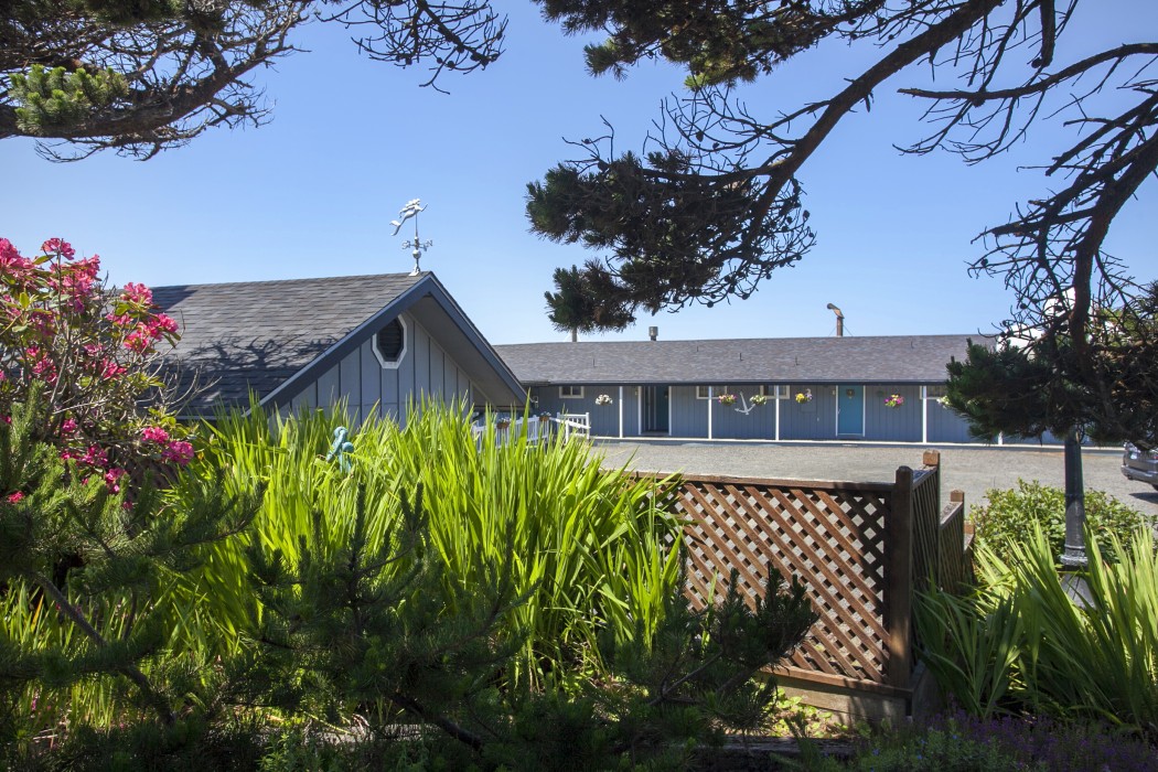 Newport, OR Hotel Photo Gallery – Moolack Shores Inn